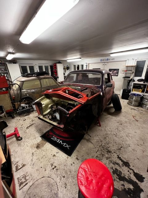 Volvo amazon 122s retromod build